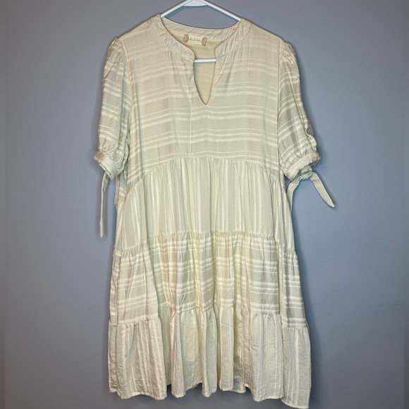 Altar'd State | Dresses | Alterd State Cream Texture Mini | Poshmark